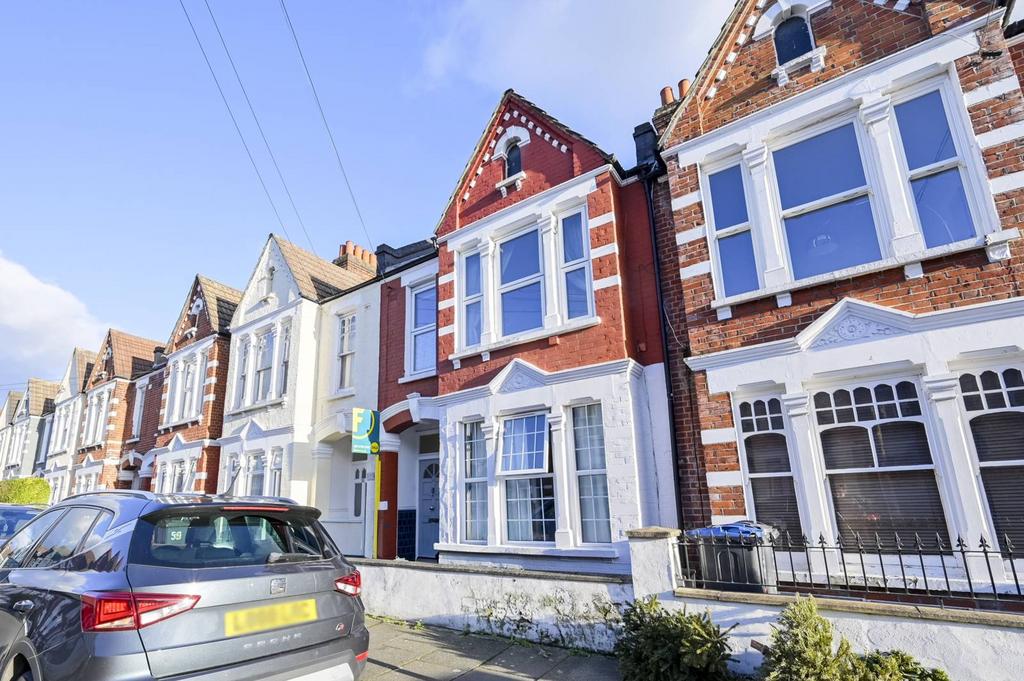 Tynemouth Road, Mitcham, CR4 2 bed maisonette for sale - £450,000