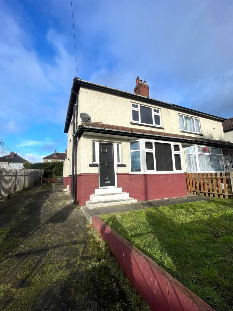 Easterly Crescent, Leeds LS8 3 bed semi-detached house - £1,250 pcm (£ ...