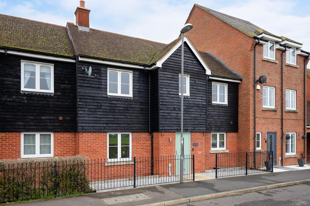 Aylesbury HP19 3 bed terraced house for sale - £425,000