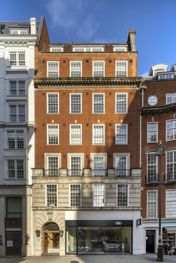 14 Berkeley Street, London, W1J 8DX Office - £7,480 pcm (£1,726 pw)