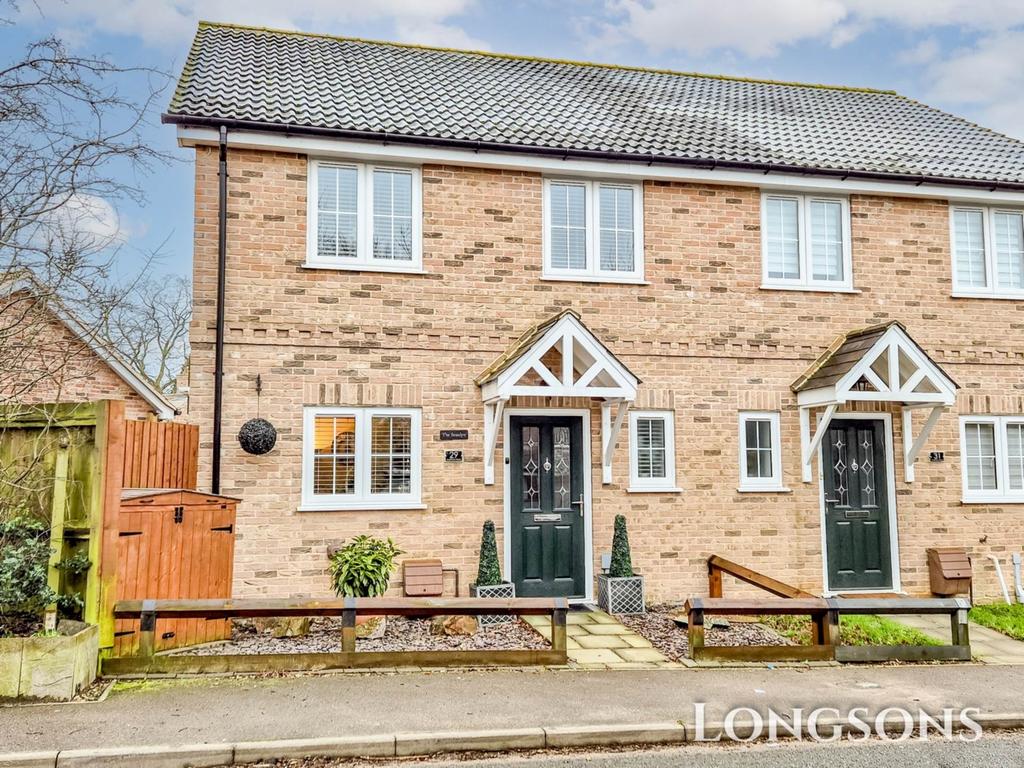 Swaffham Road, Watton 3 bed semi-detached house for sale - £260,000