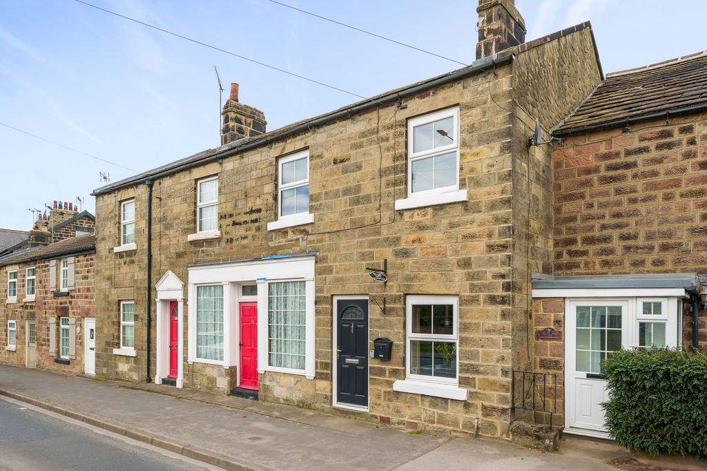 Ripon Road, Killinghall, HG3 3 bed terraced house for sale - £225,000