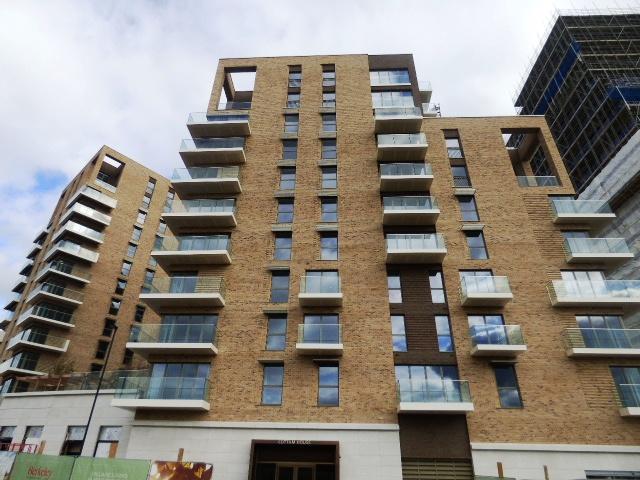 Cottam House, Kidbrooke park road SE3 2 bed flat - £2,000 pcm (£462 pw)