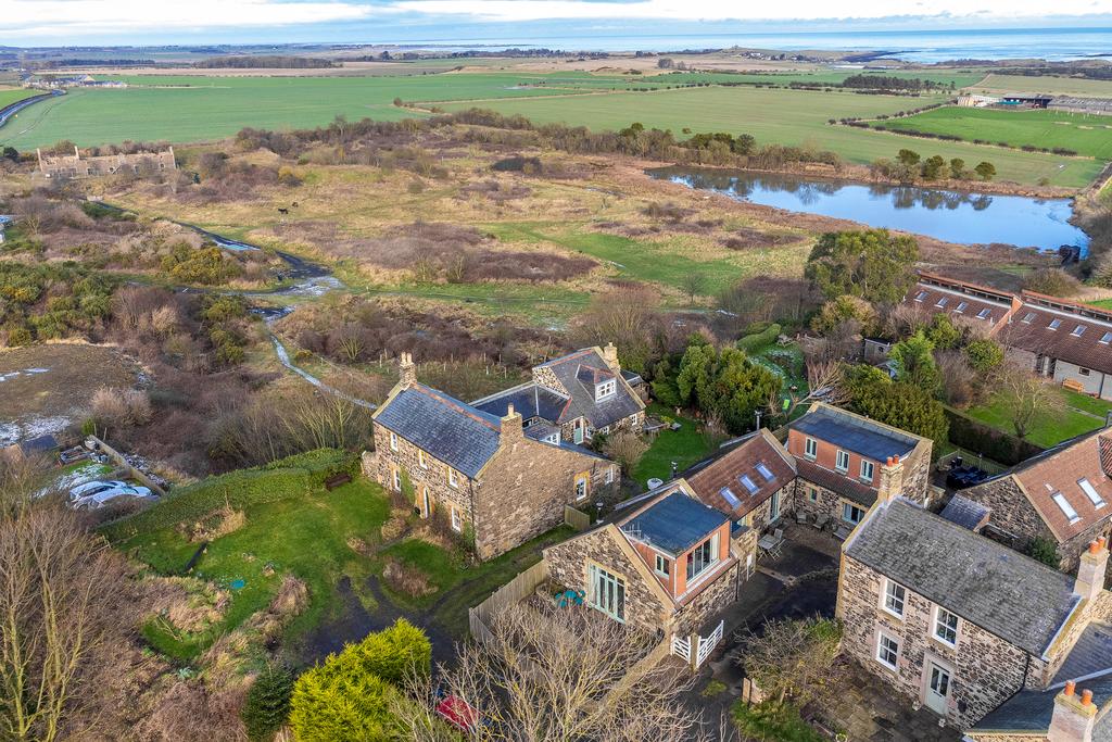East Farm Croft, Alnwick NE66 1 bed cottage - £250,000
