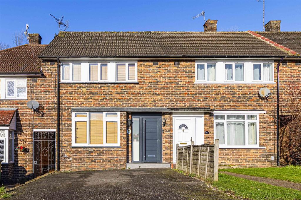 Gateshead Road, Borehamwood 3 bed terraced house - £499,950