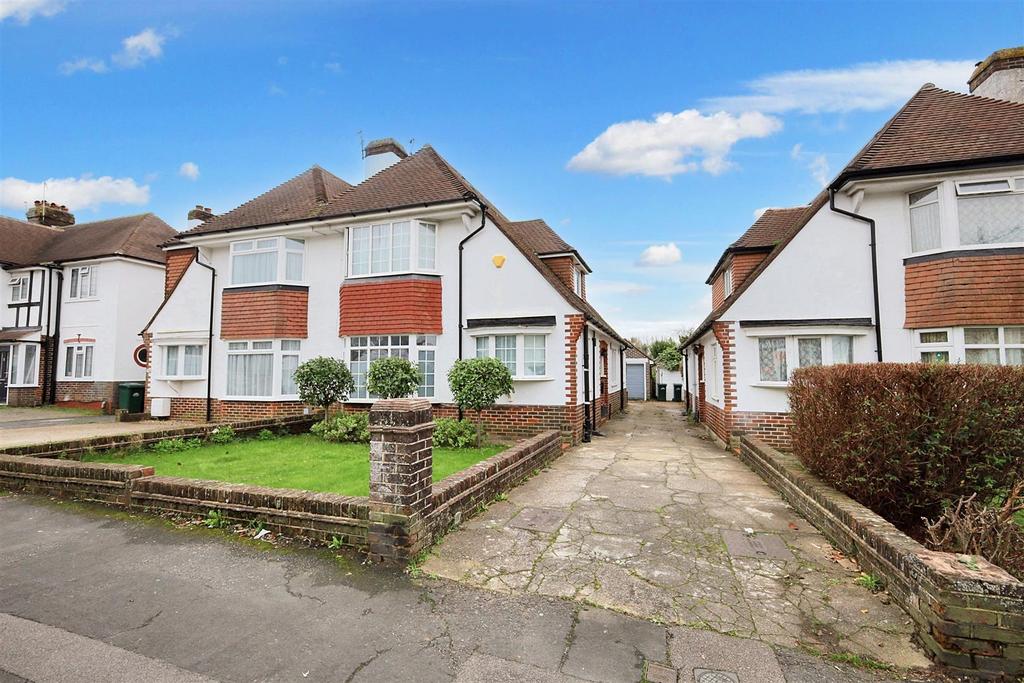 Hangleton Road, Hove 3 bed semi-detached house - £600,000