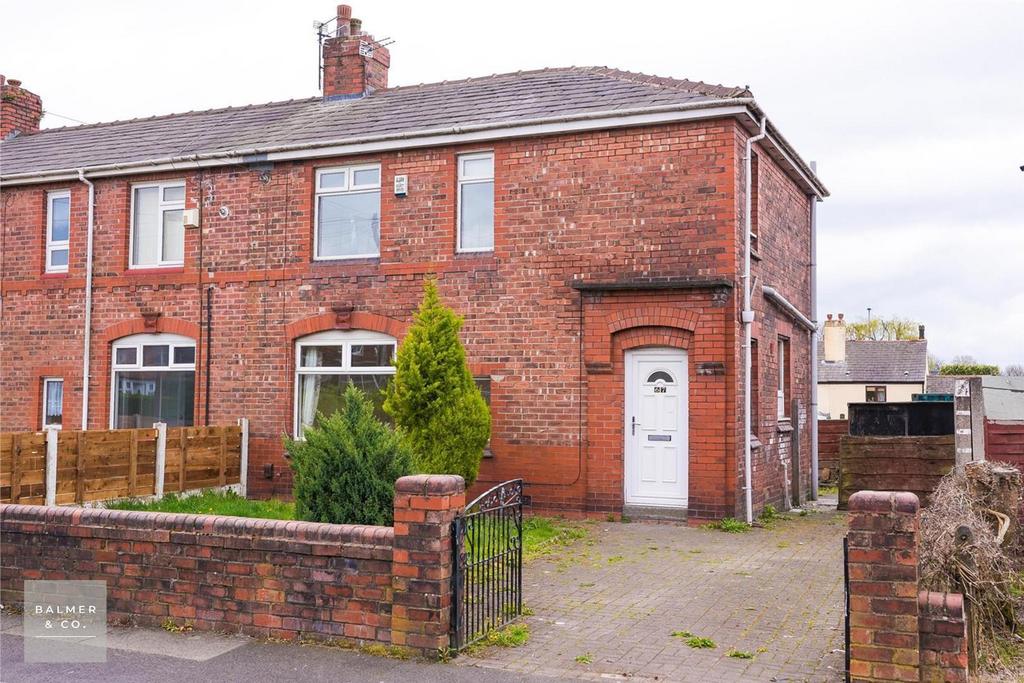 Peelwood Avenue, Little Hulton M38 3 bed end of terrace house - £150,000