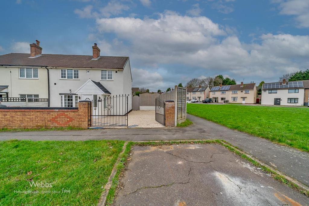 Sankey Road, Cannock WS11 4 bed semi-detached house - £265,000