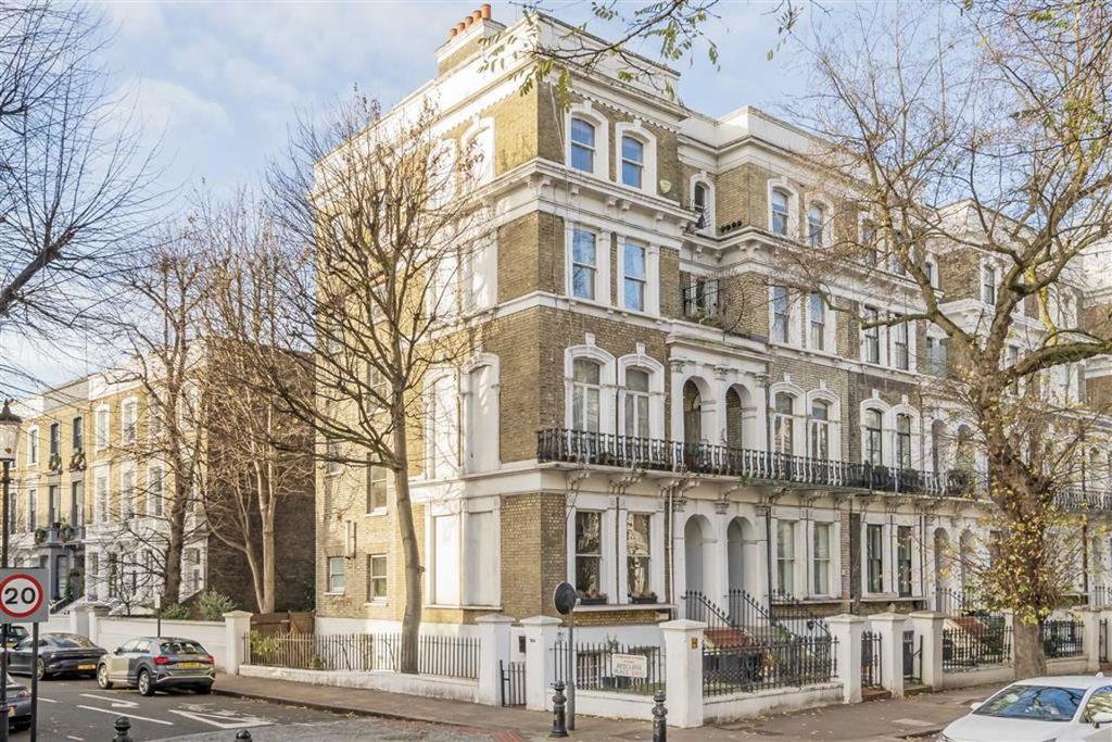 Redcliffe Gardens, London SW10 2 bed flat for sale - £715,000