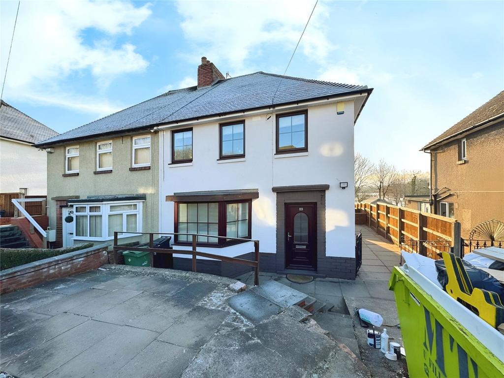 Knowle Hill Road, West Midlands DY2 3 bed semi-detached house - £1,200 ...