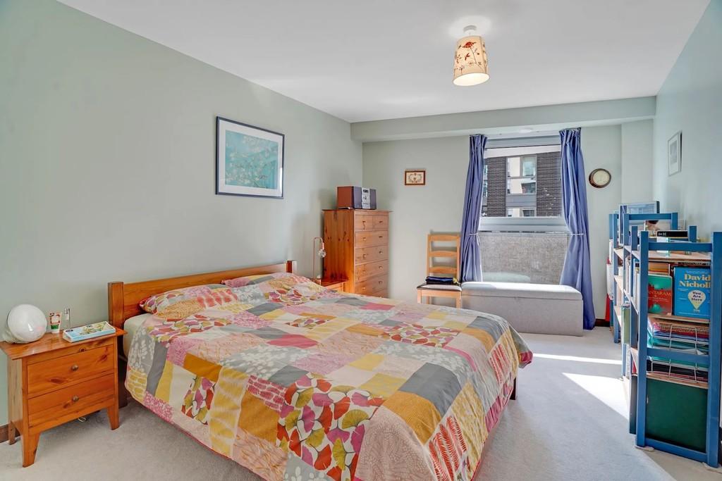 Orbis Wharf, London SW11 1 bed apartment for sale - £399,999