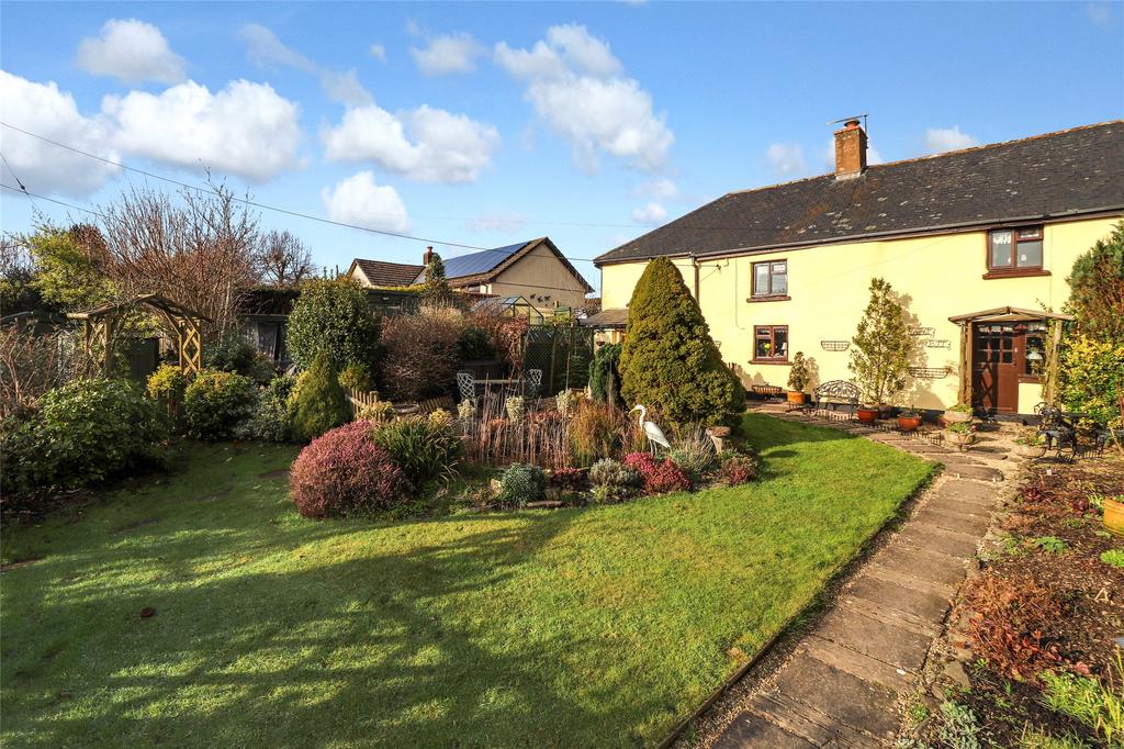 East Buckland, Barnstaple, Devon, EX32 3 bed semi-detached house - £325,000