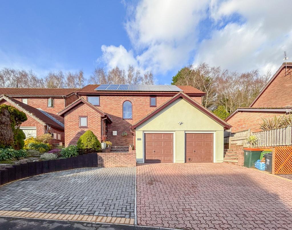 Silver Birch Close, Caerleon, NP18 4 bed detached house - £475,000