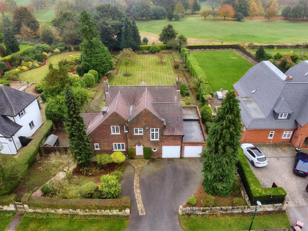 Beeston Fields Drive, Bramcote 5 bed detached house - £1,350,000