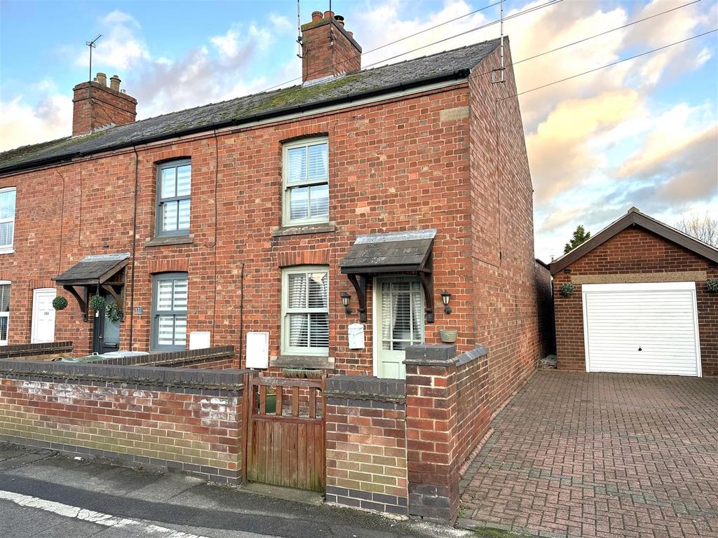 London Road, New Balderton, Newark 3 bed end of terrace house for sale ...
