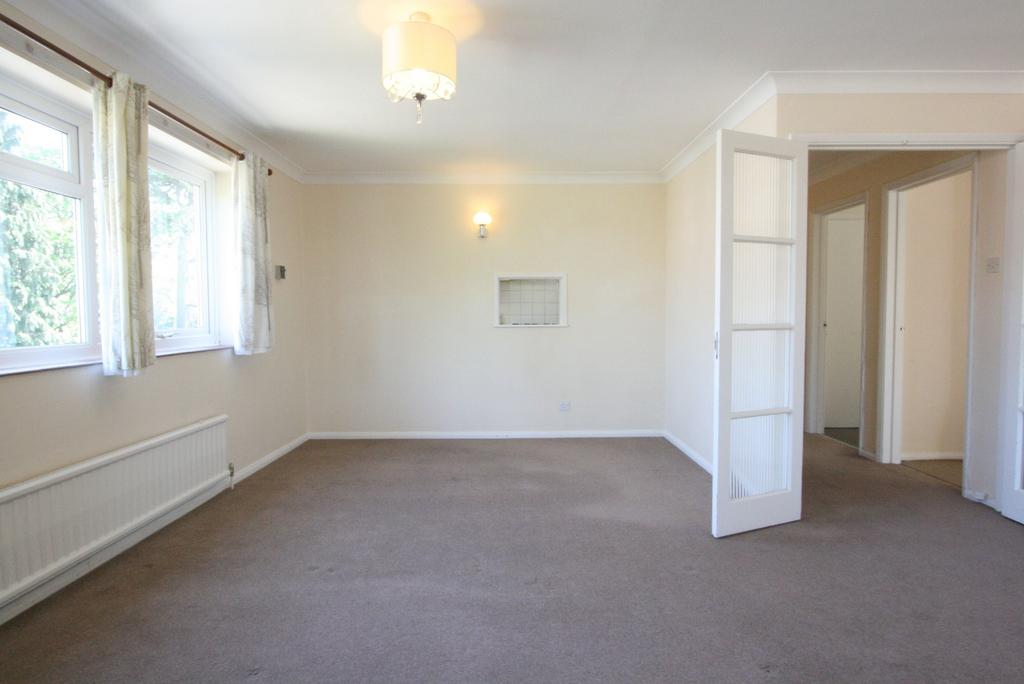 Harrow HA1 1 bed flat - £1,400 pcm (£323 pw)
