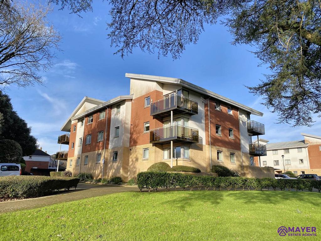 Acorn Gardens, Plymouth PL7 2 bed apartment for sale - £189,950