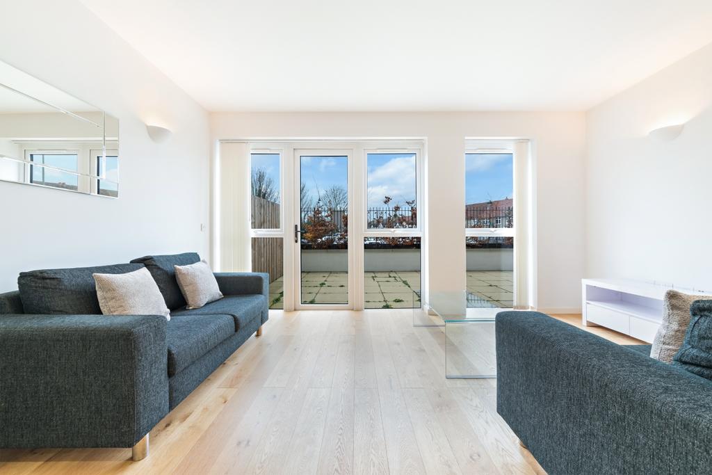 Waddon House, 283 Stafford Road... 1 bed flat - £1,430 pcm (£330 pw)