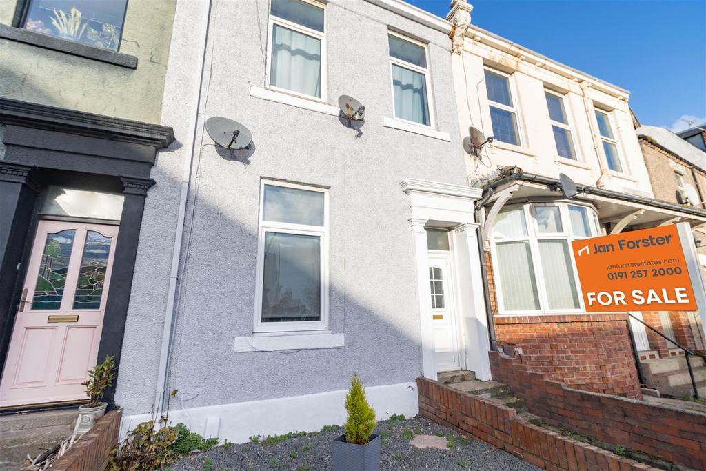 Tynemouth Road, North Shields 1 bed flat for sale - £100,000