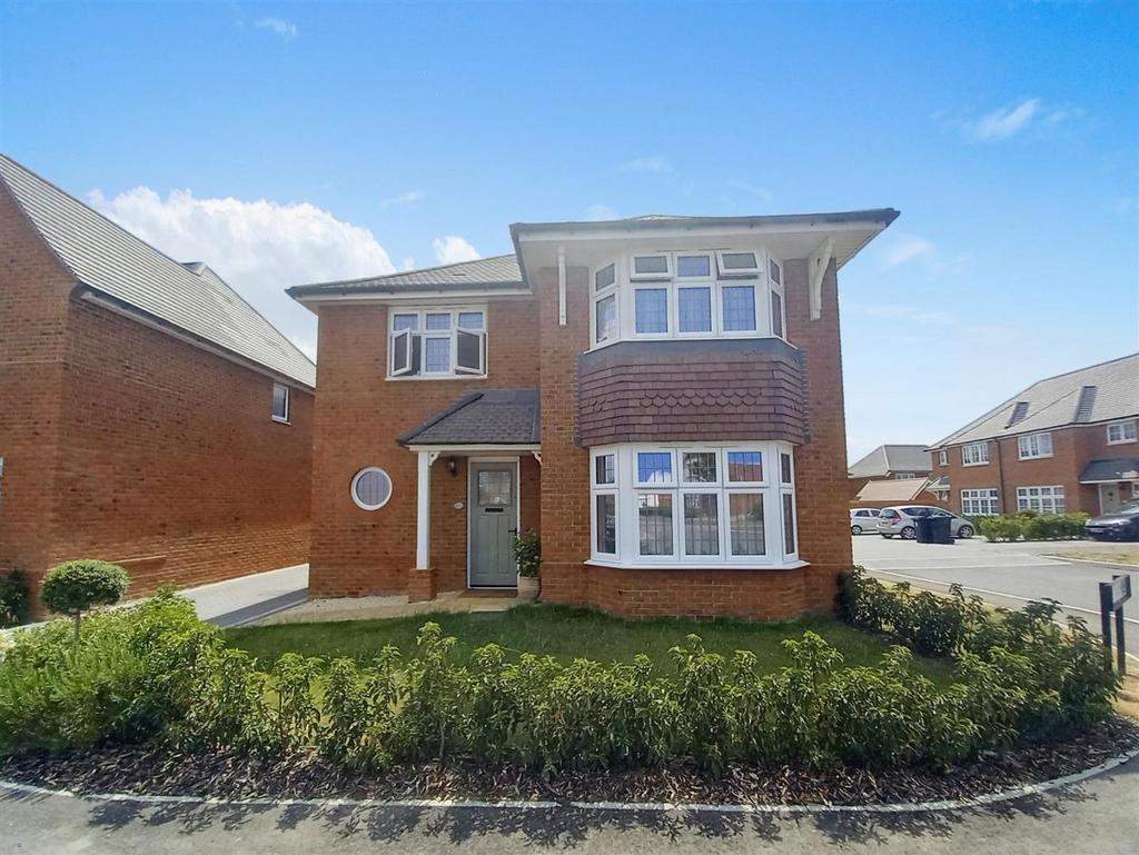 The Marshes, Hersden, Canterbury 3 bed detached house - £560,000