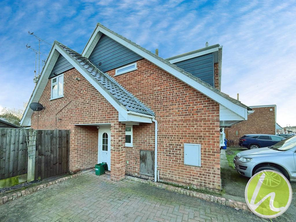 Brampton Close, Corringham, SS17 1 bed ground floor flat for sale - £ ...