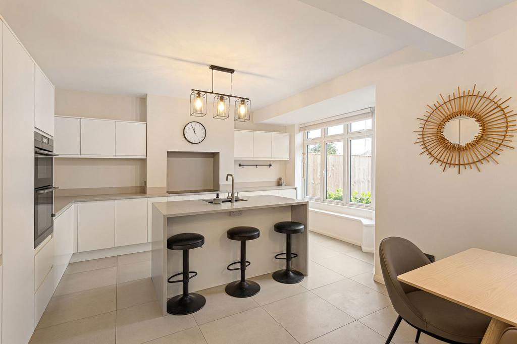 Manor Drive North, York YO26 4 bed semi-detached house for sale - £525,000