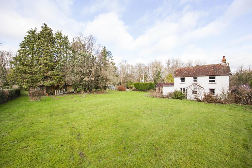 Swansbrook Lane, Horam, Heathfield 3 bed detached house - £780,000