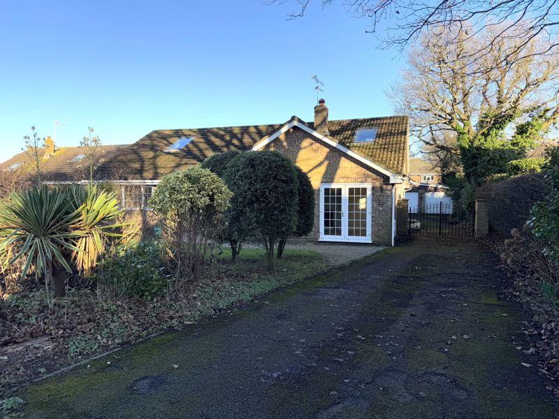 Barndale Drive, Ridge, Wareham 4 bed detached bungalow for sale - £750,000