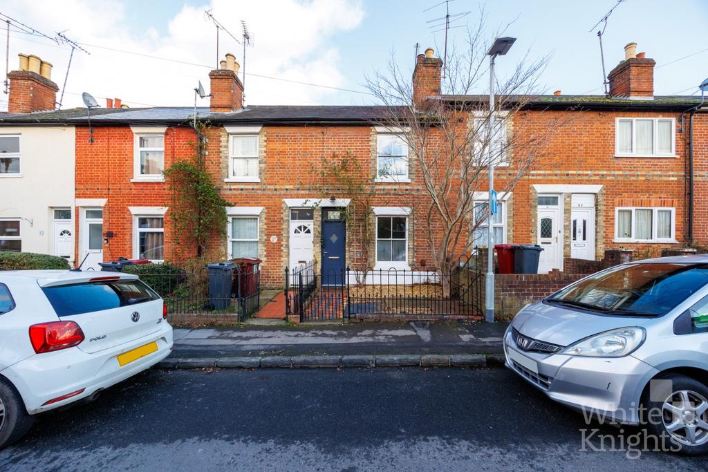 Foxhill Road, Reading RG1 2 bed terraced house - £330,000