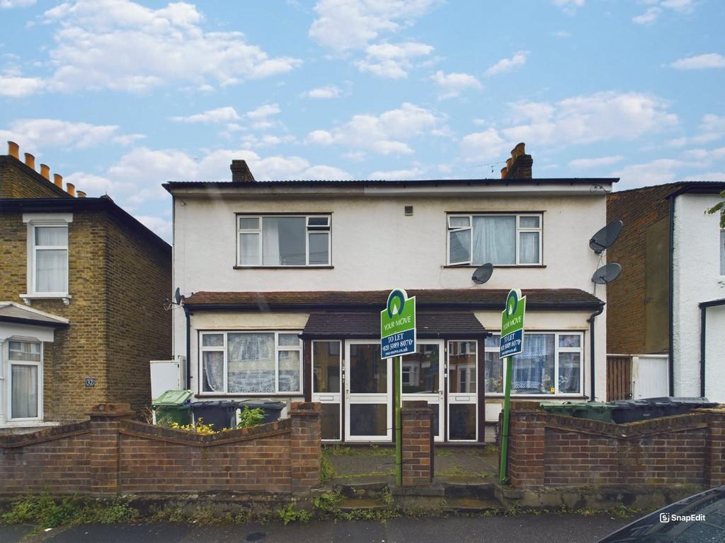 Salisbury Road, London E17 2 bed flat - £1,595 pcm (£368 pw)