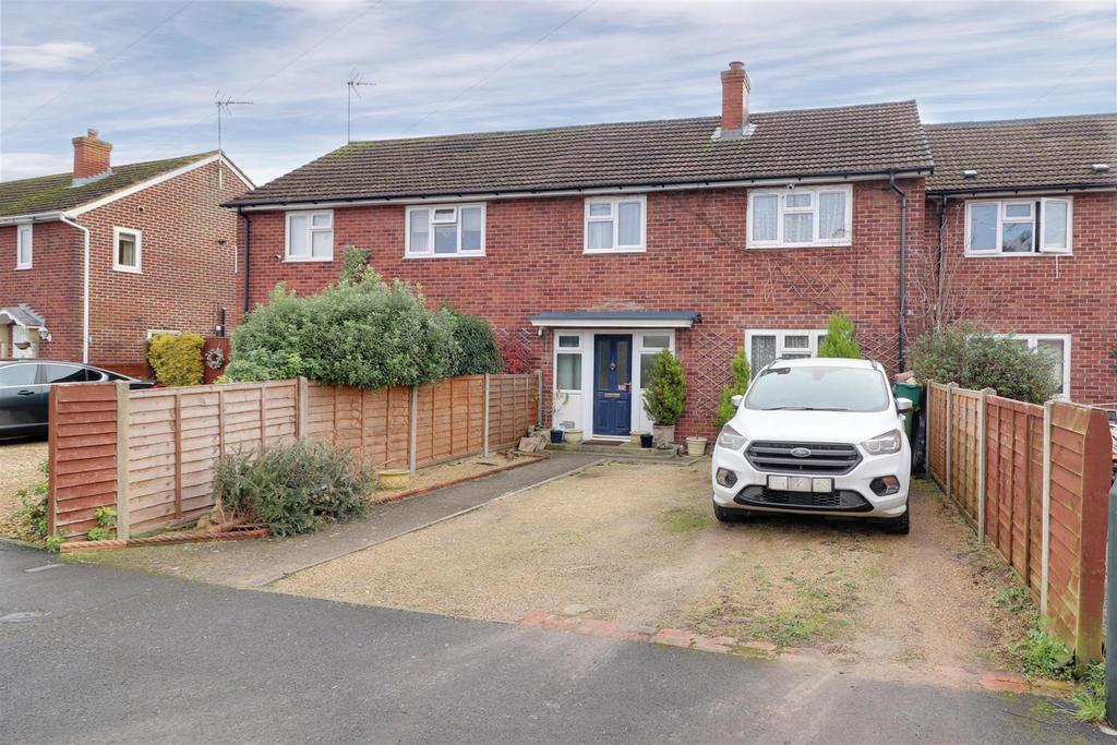 Ann Wicks Road, Frampton On Severn... 3 bed terraced house for sale - £ ...