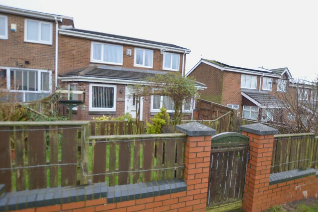 Kenley Road, Sunderland SR5 3 bed end of terrace house - £110,000