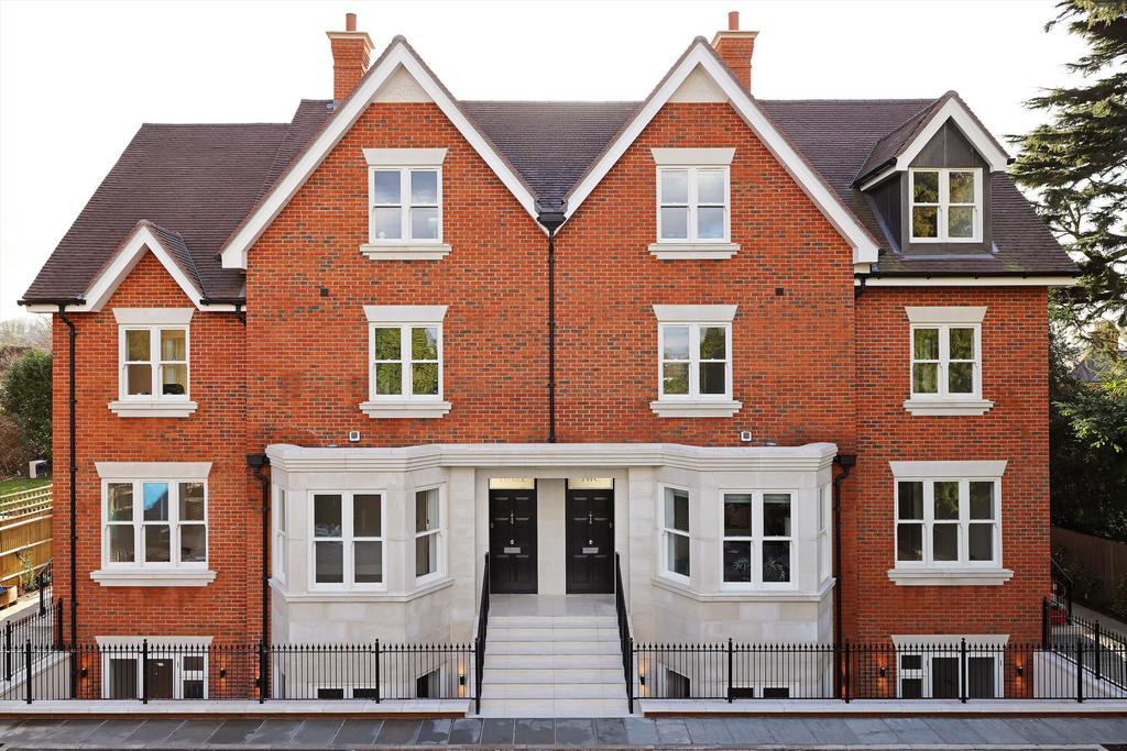 Dryden Court, Guildford, Surrey, GU1 4 bed terraced house - £1,895,000