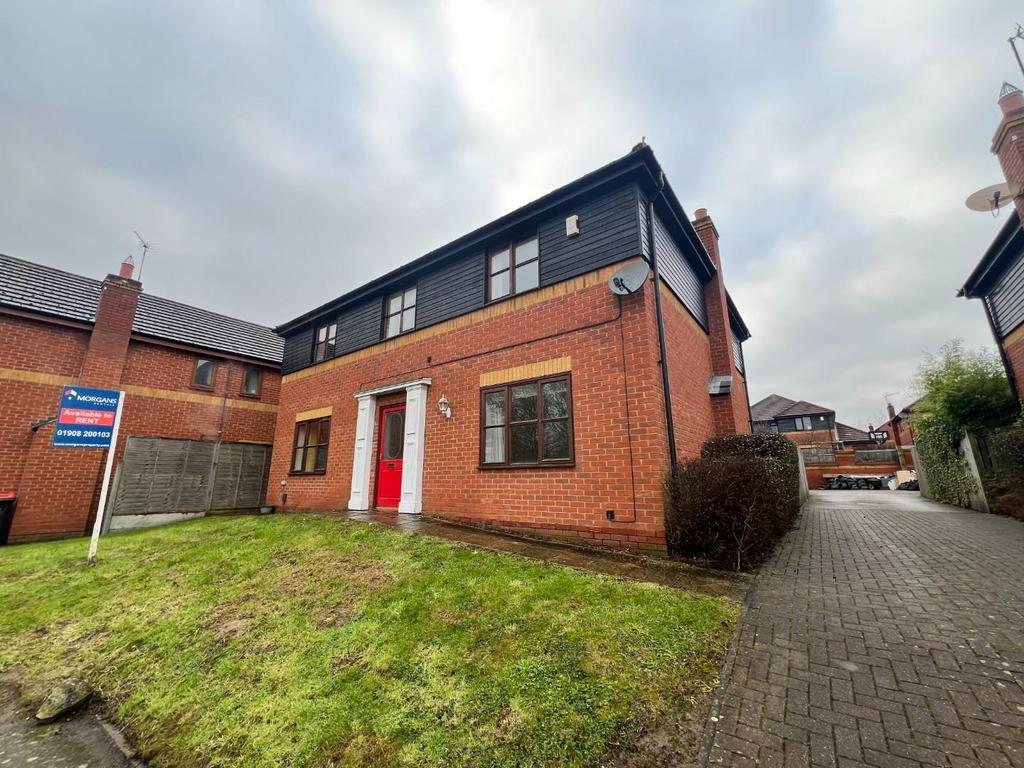 Shenley Lodge 5 bed detached house to rent - £1,950 pcm (£450 pw)