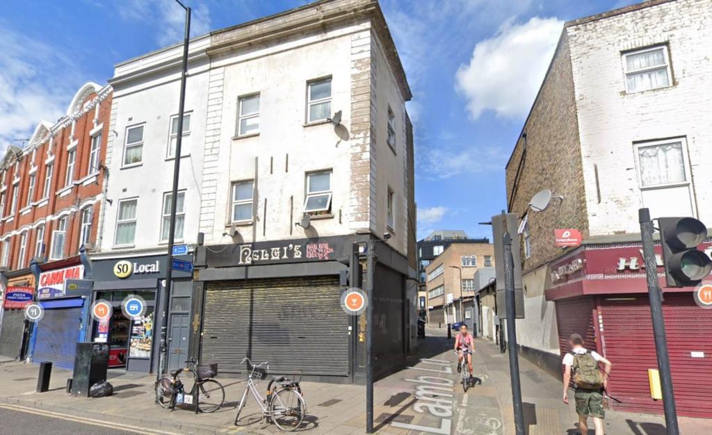 Mare Street, Hackney, E8 2 bed flat - £2,000 pcm (£462 pw)