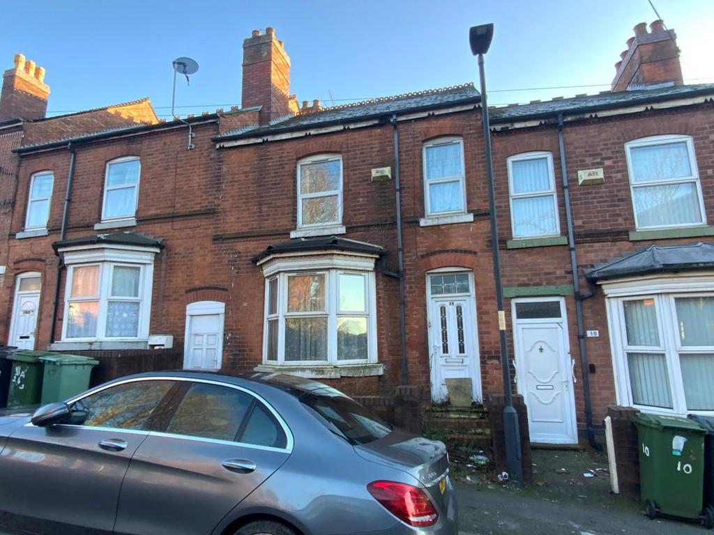 24 Glebe Street, Walsall, WS1 3NX 4 bed terraced house - £173,000