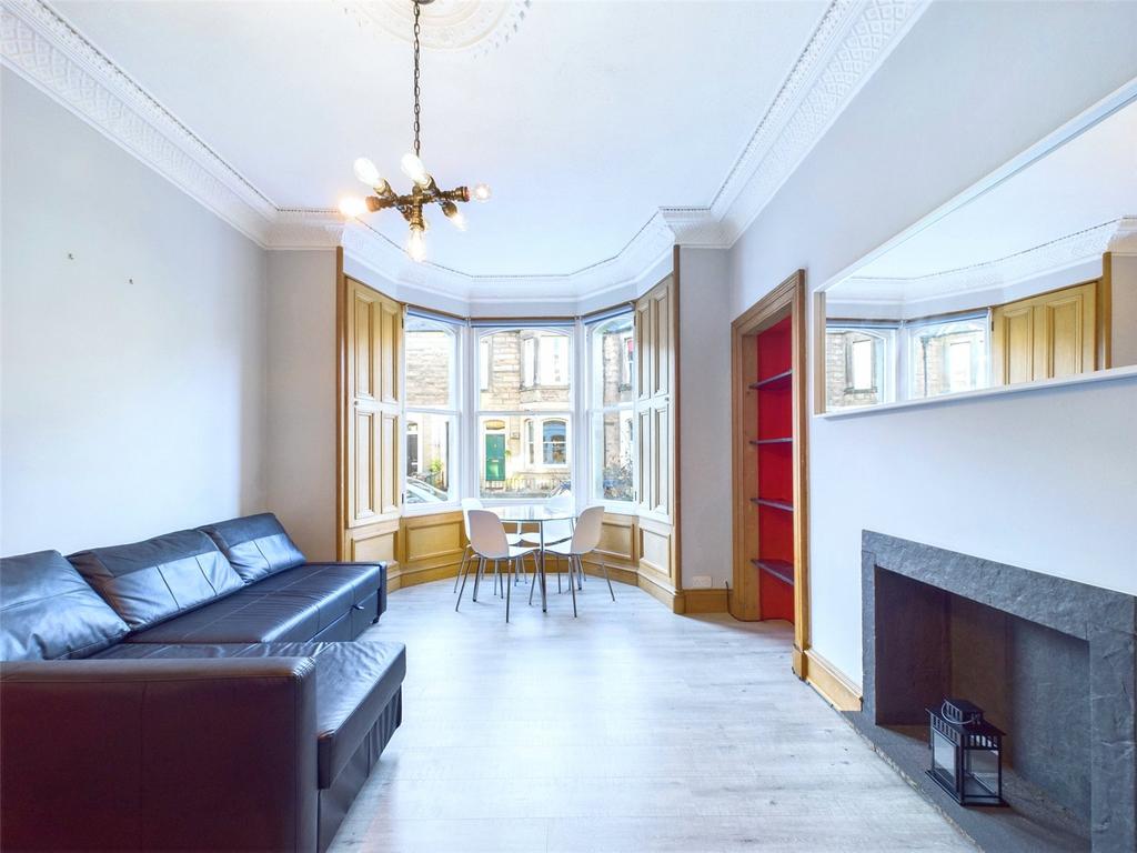 Hazelbank Terrace, Shandon... 1 bed apartment - £1,100 pcm (£254 pw)