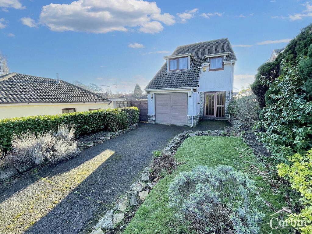Wimborne Road, Bournemouth, BH11 9 3 bed detached house for sale - £360,000