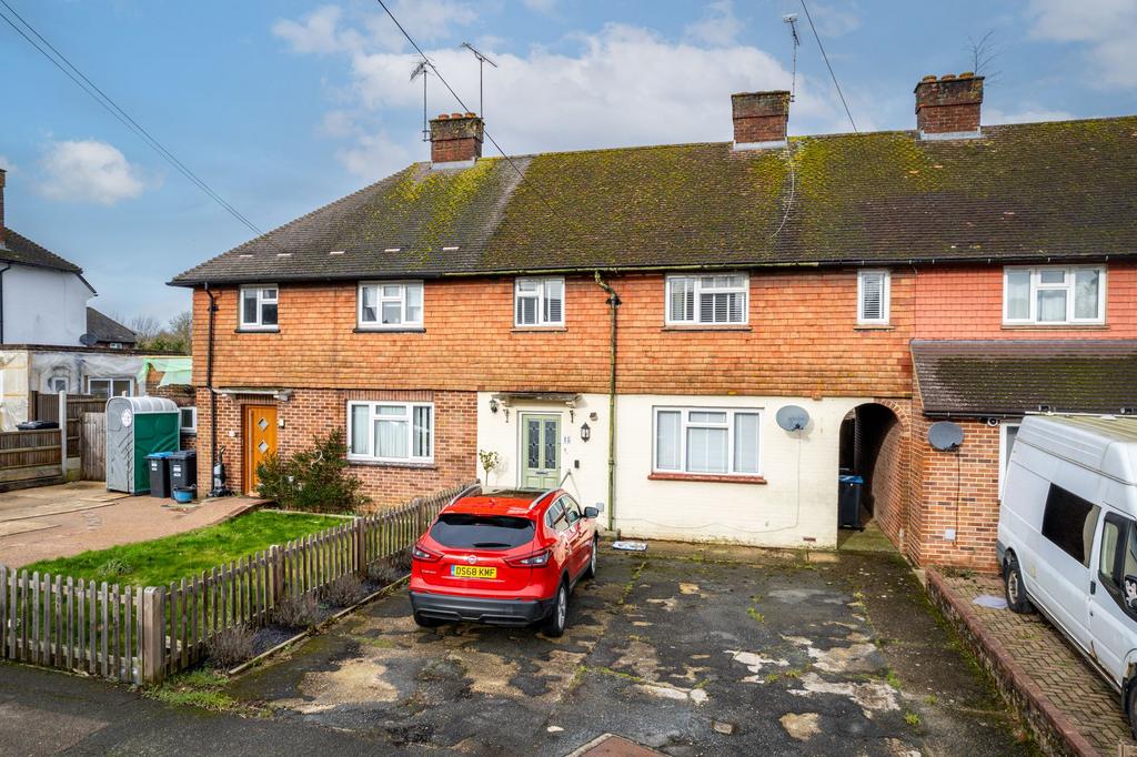 Little Lullenden, Lingfield, RH7 4 bed terraced house for sale - £425,000