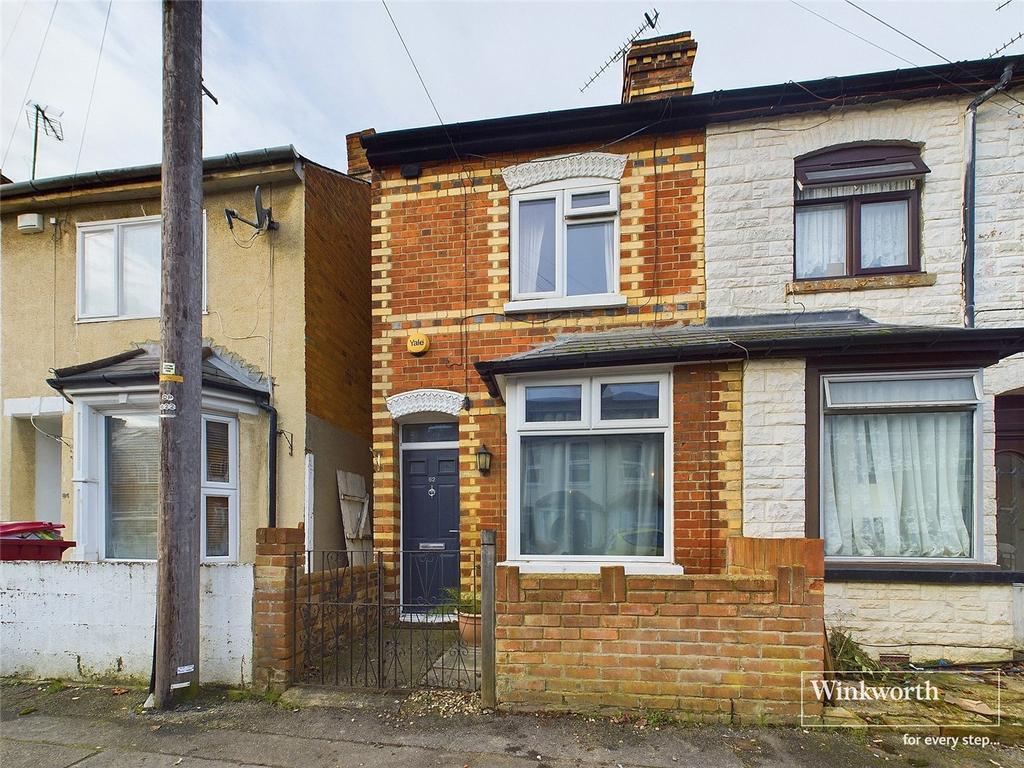 Elm Park Road, Reading, RG30 2 bed end of terrace house - £290,000