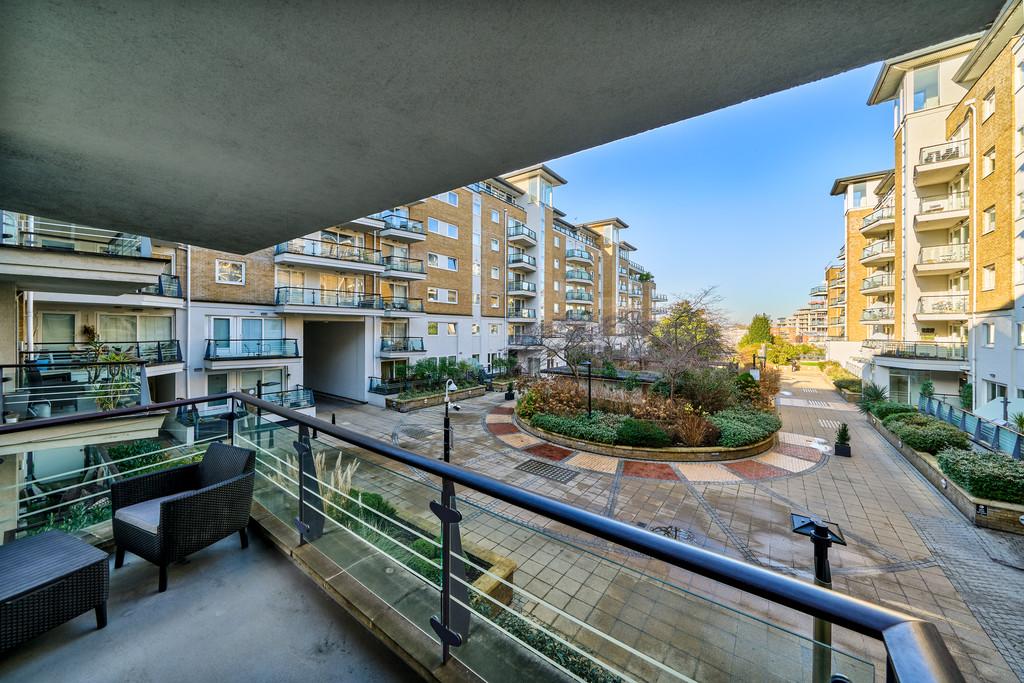Compass House, Riverside West 2 bed apartment - £3,200 pcm (£738 pw)