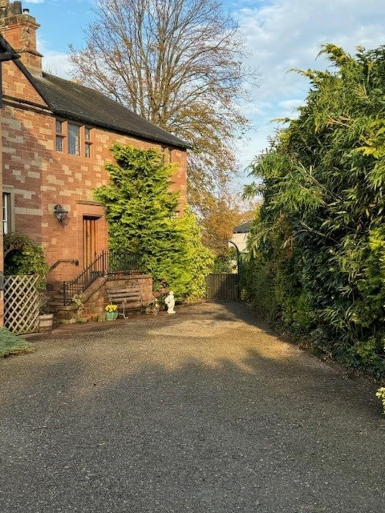 Cardew, Dalston, Carlisle 3 bed semi-detached house - £1,500 pcm (£346 pw)