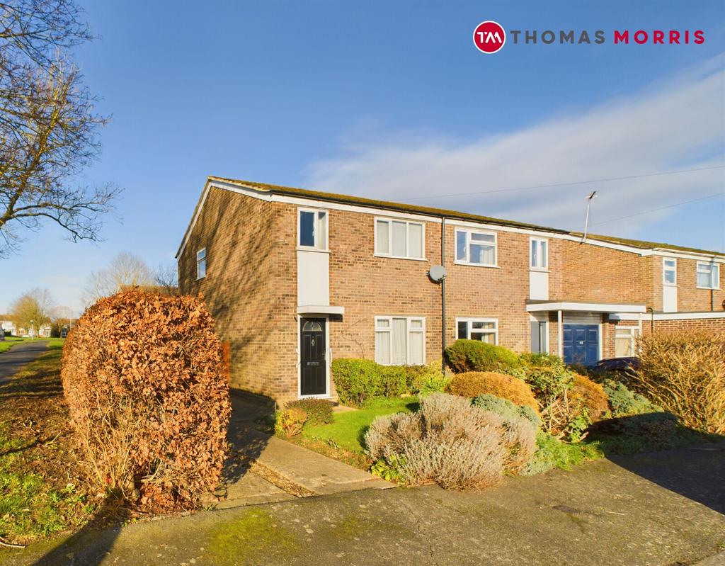 Lancaster Drive, St. Ives PE27 3 bed semi-detached house - £260,000