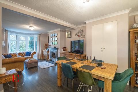 Houses for sale in CV4 | OnTheMarket