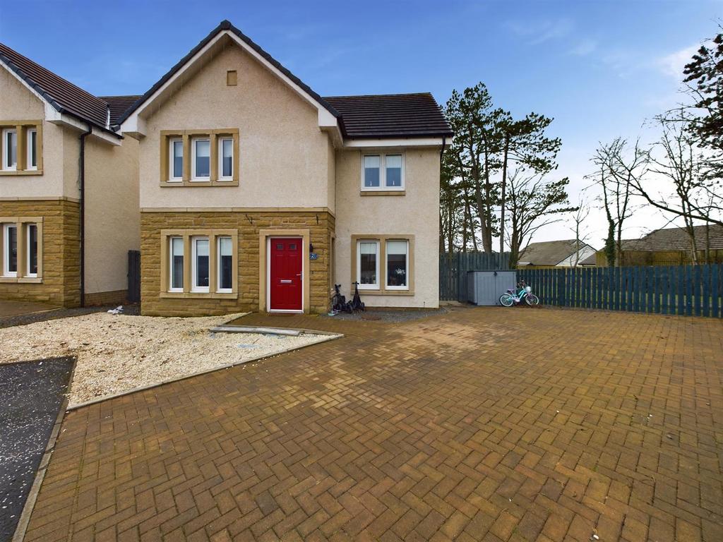 Eric Ross Way, Cumnock KA18 4 bed detached house - £237,495
