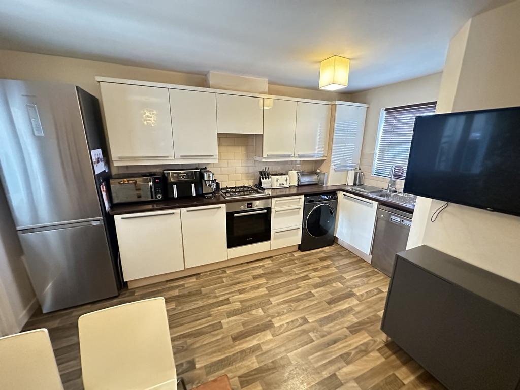 Ayden Grove, Newton Hall, Durham, DH1 3 bed terraced house - £210,000