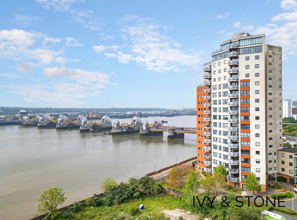 Wards Wharf Approach, London, E16 1 bed apartment for sale - £265,000