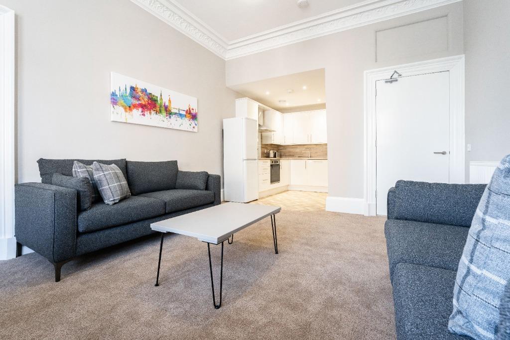 Dalkeith Road, Edinburgh, EH16 3 bed flat - £1,995 pcm (£460 pw)