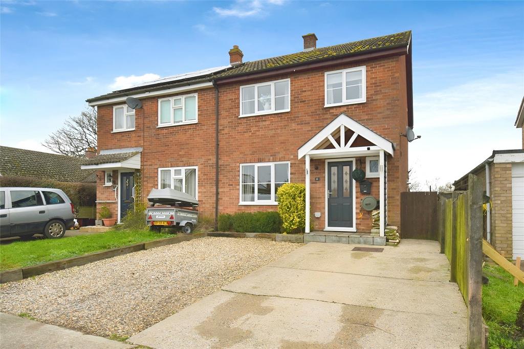 Newlands, Otley, Ipswich, Suffolk, IP6 3 bed semi-detached house for ...