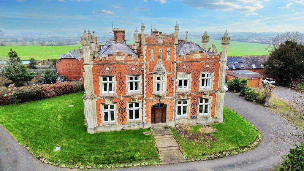 Station Road, Pershore Hall Station... 3 bed apartment to rent - £995 ...